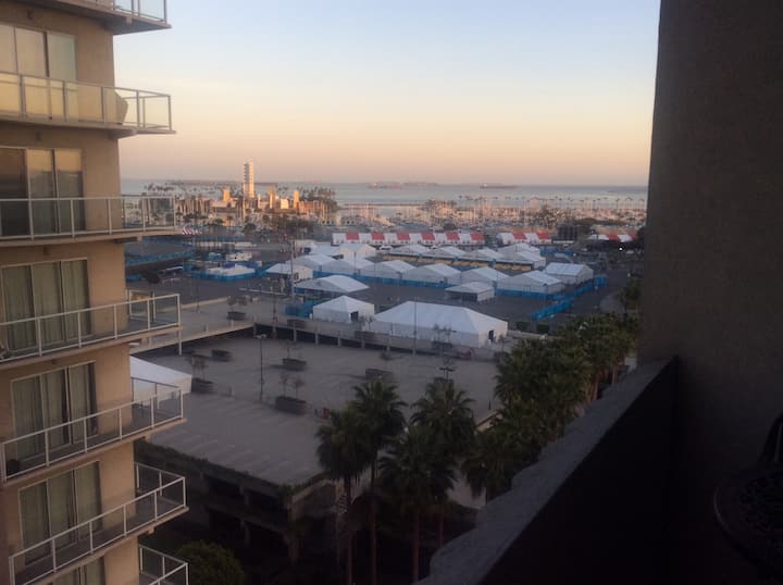 High Rise Luxury Ocean View Condo - Long Beach, CA