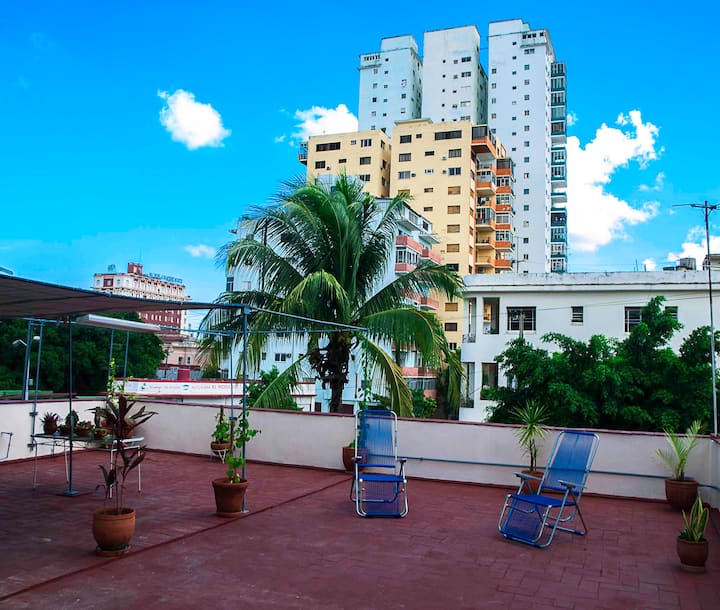100% Private Penthouse With Large Rooftop! - Cuba