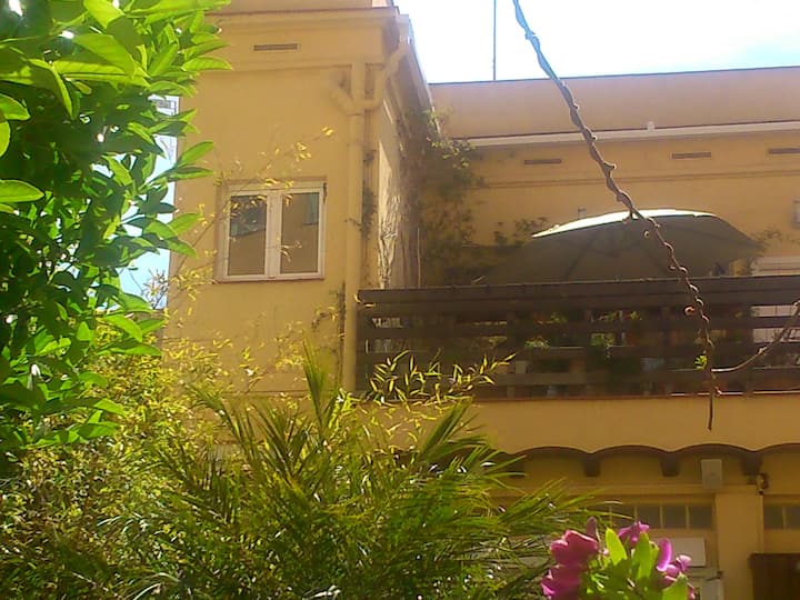 Appartement De Charme Avec Terrasse - Barcelone