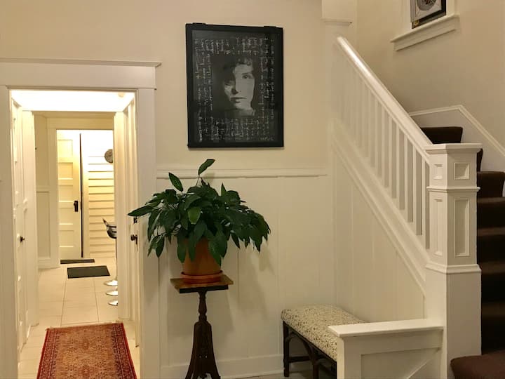 The Nest:  Spacious 2 Story Home Sellwood-moreland - Mount Tabor - Portland