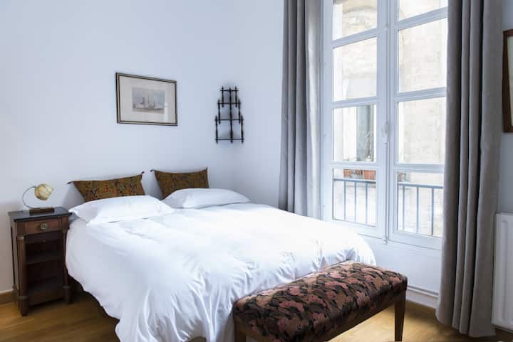 Stunning Apartment In Le Marais - París