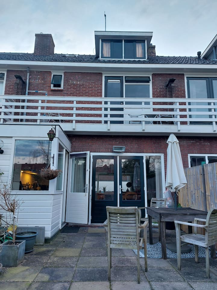 Ruime Loft Kamer, Centrum Gouda! - Gouda