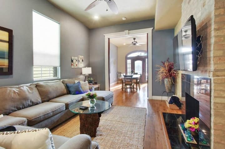 Mid City Manor - Metairie, LA