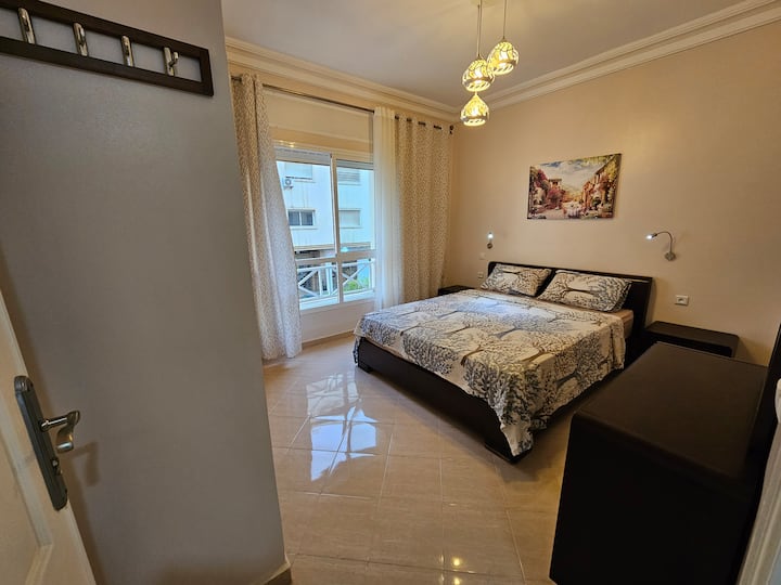 Appart, Jolie Et Propre  (No Mixed Groups) - Tangier