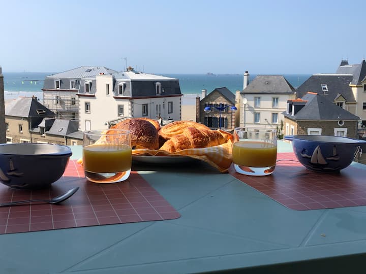 T2  Vue Mer à Saint Malo 
Le Balcon De La Conchée - Saint-Malo