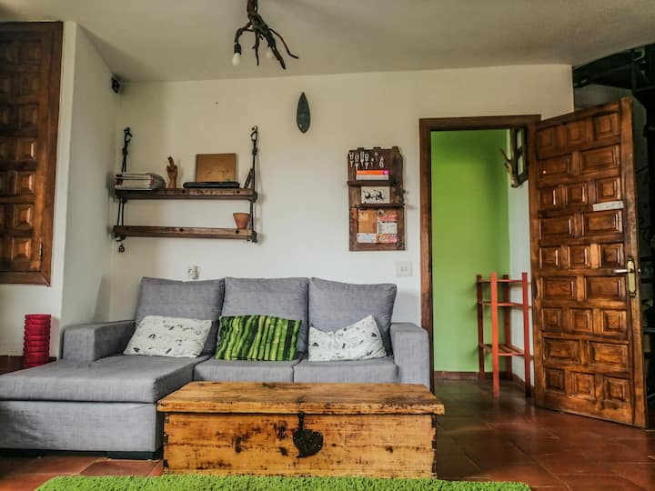 Donpepo Guesthouse.habitación Privada.valle Madera - Albarracín