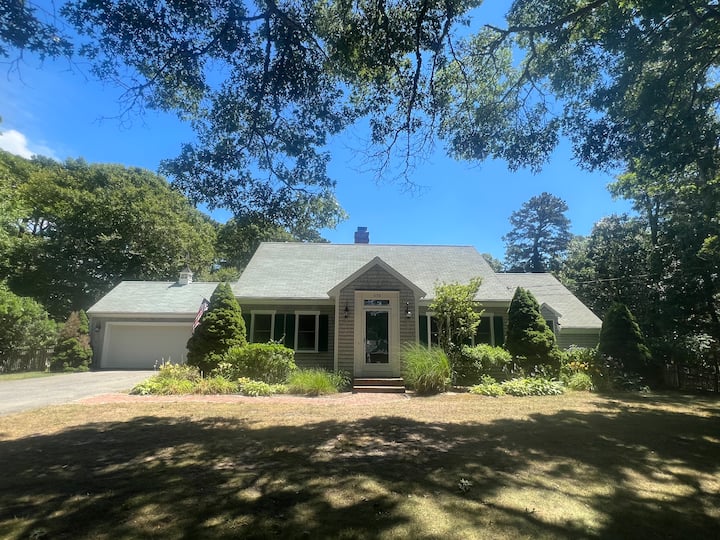 Great Location! Beaches/indoor Waterpark Nearby! - Barnstable, MA