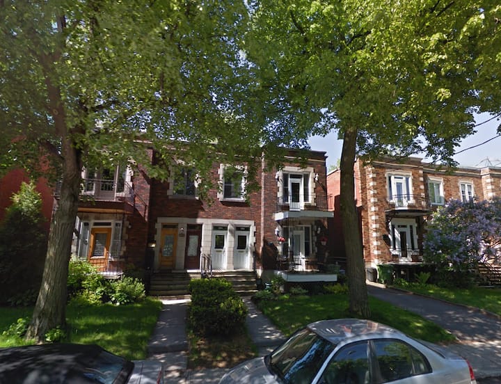 3 Bdrm/2 Bath/office/large Patio/spacious & Bright - Montreal