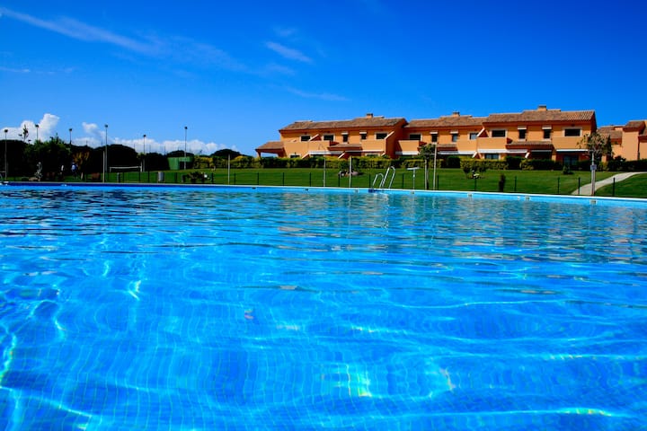 Chalet En Vue De La Mer - Novo Sancti Petri