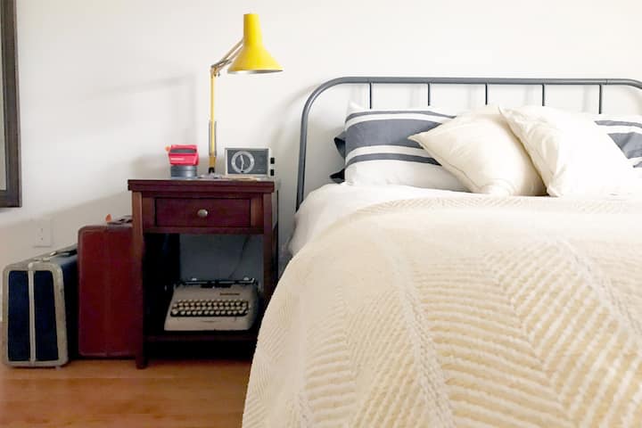 Vintage Loft Just Off Alberta Street! - St. Johns - Portland
