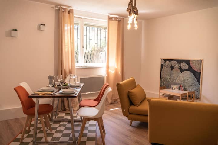 Ferienwohnung In Wald- Und Seenähe - Gundelfingen