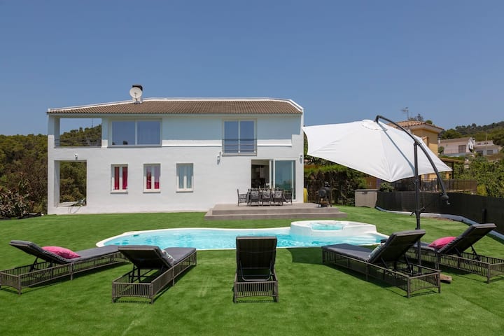 Chillout House With Heated Pool 29°c - Santa Susanna