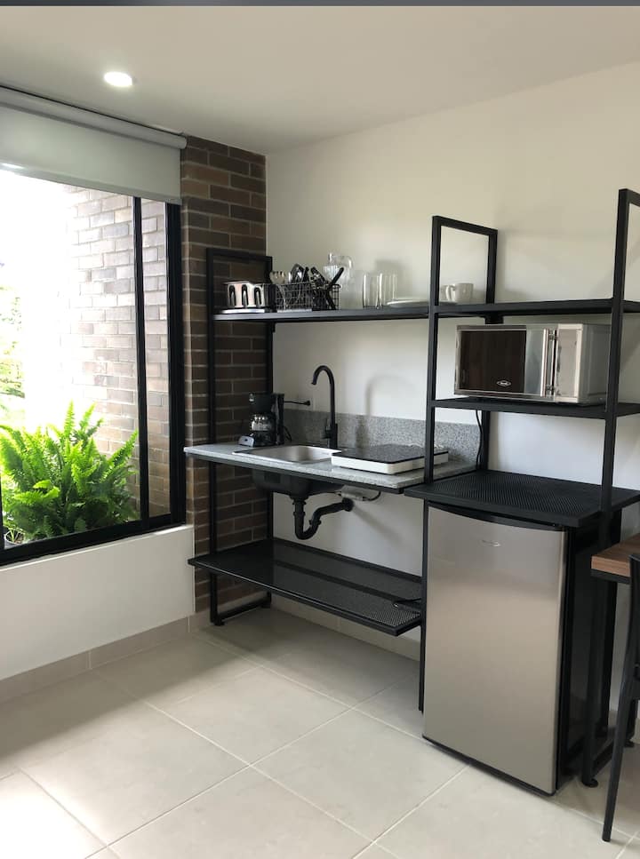 Large Studio, Double Bed, Ac, Cleaning & Washer - Ibagué