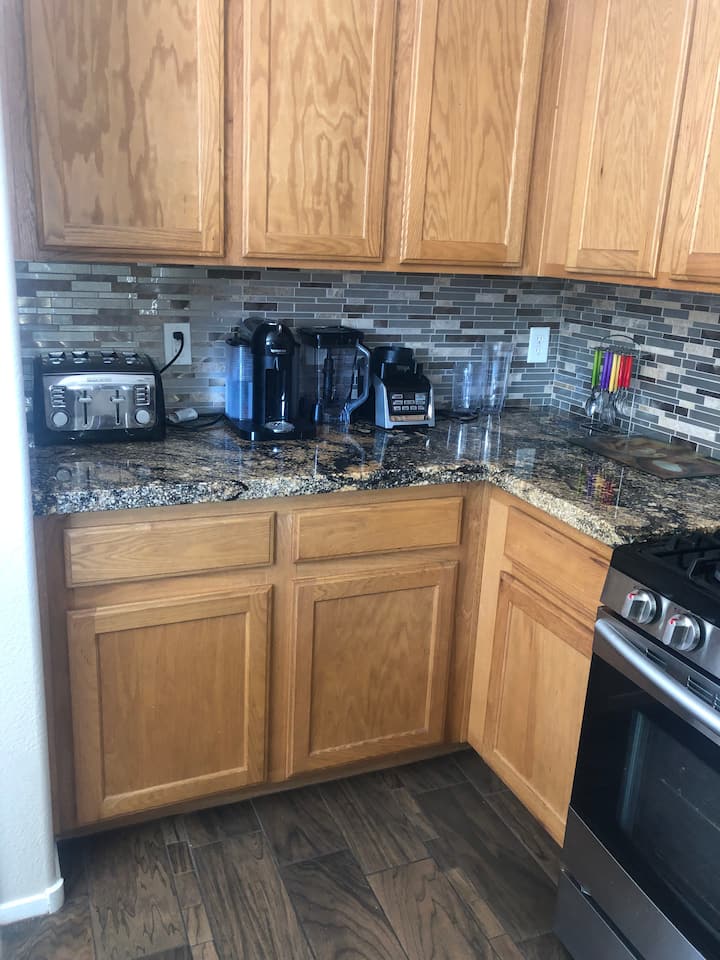 Nice Spacious 3bd 2.5ba - Lake Las Vegas, NV