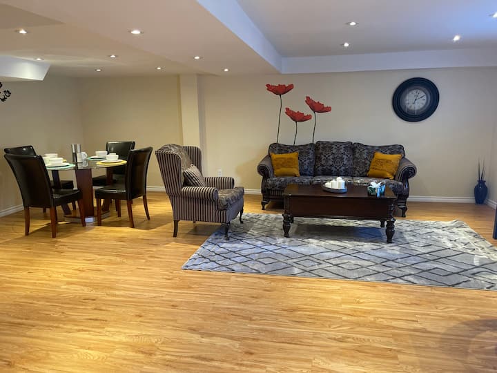 Spacious 2bedroom Walkout Basement In Richmondhill - Richmond Hill