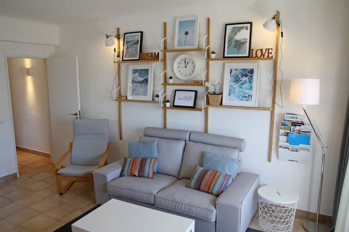 Apartamento Tranquilo, A Unos 200 M De La Playa, Balcón Con Vista Al Mar, Cerca De Lagos - Lagos, Portugal
