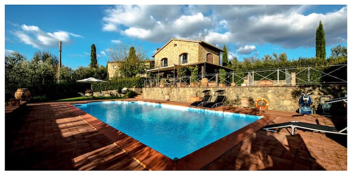 Borgo Clara, Charming Villa In The Soul Of Tuscany - Prato