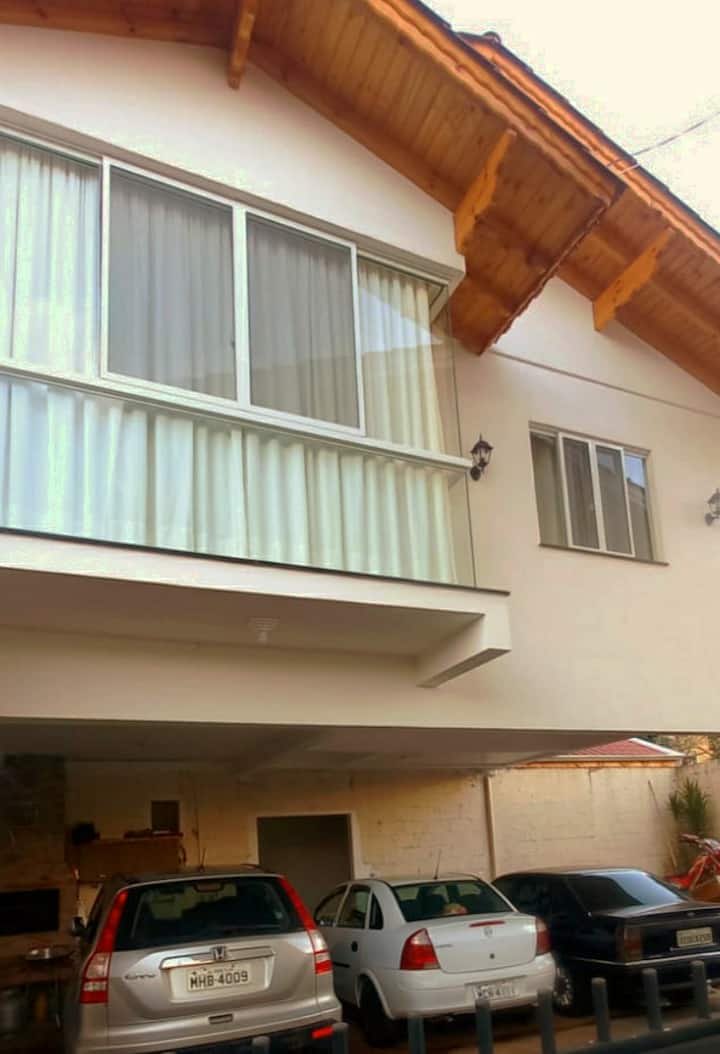 Hospedaria Rota Dos Alpes - Treze Tílias