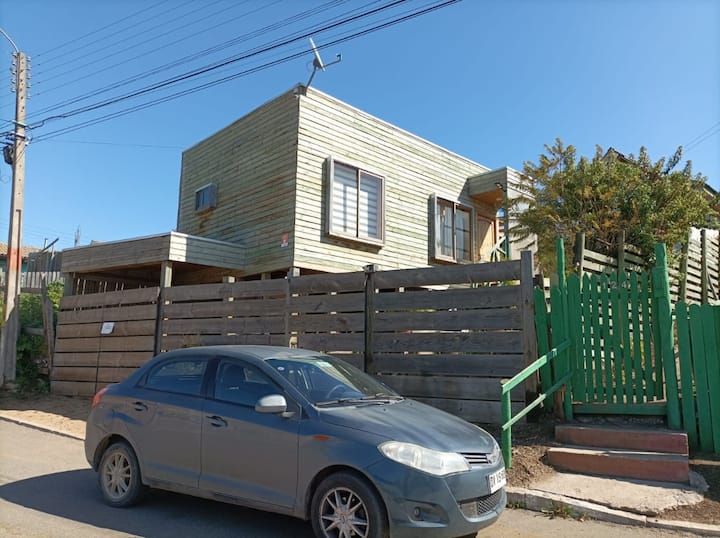 Cabaña En Pichilemu Con Hermoso Jardín. - Pichilemu