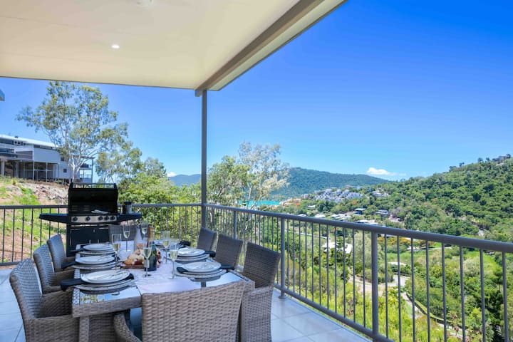 Mountain- Seaview House In Airlea Beach - Whitsundays