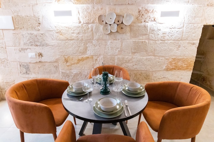 Dimora 288 Elegant Home In The Center Of Monopoli - Monopoli