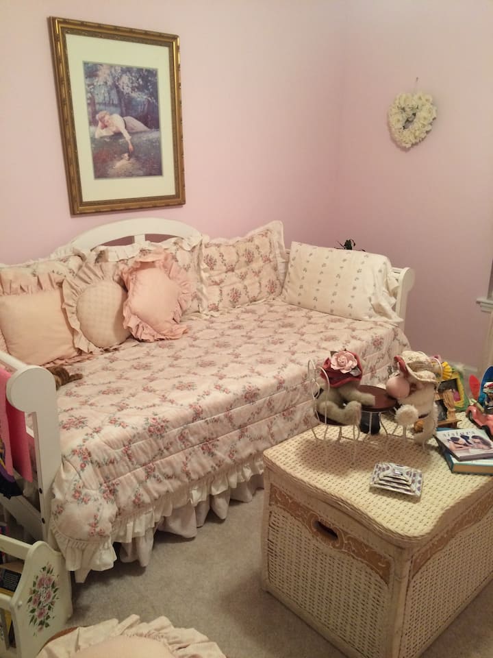 Private Room For 1 . - Lynchburg, VA