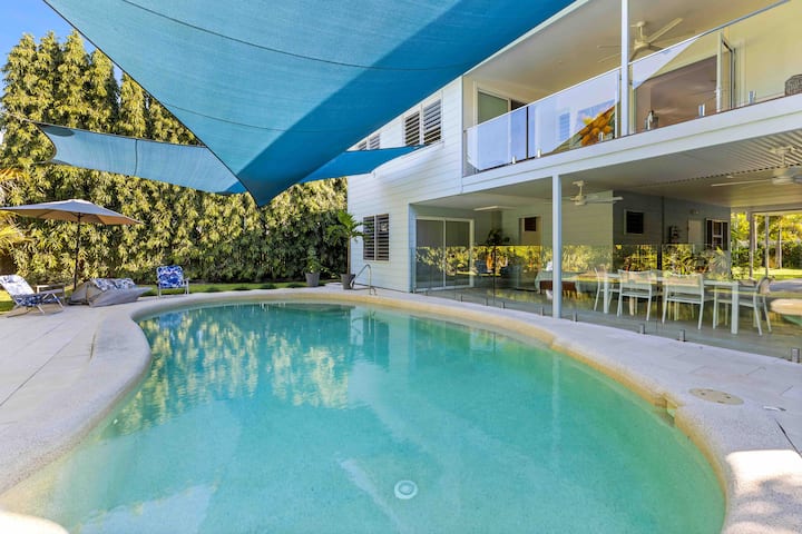 Destination Sister Poolside Studio - Newell Beach, Queensland