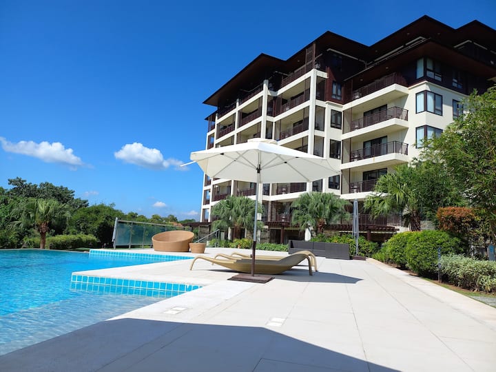 Anvaya Cove Condo  Pool View For Rent - Morong