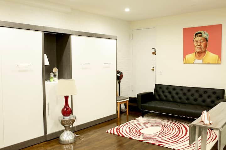 A Taste Of Townhouse Living On The Upper West Side - Manhattan, NY