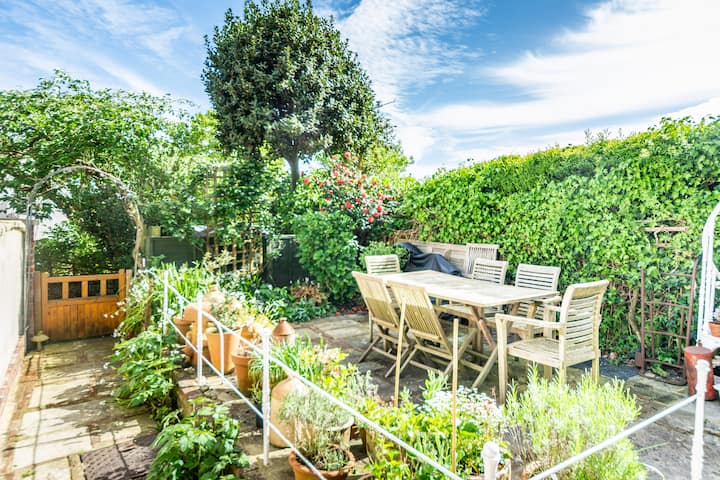 27 Maltravers Street - Arundel
