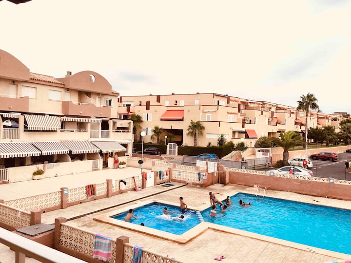 Duplex 3 Bed Apartment At Zoco (W/pool) For 9pp - España