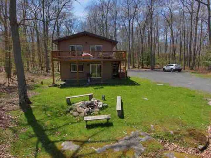 Mountain Escape @ Deep Creek Lake - Deep Creek Lake, MD