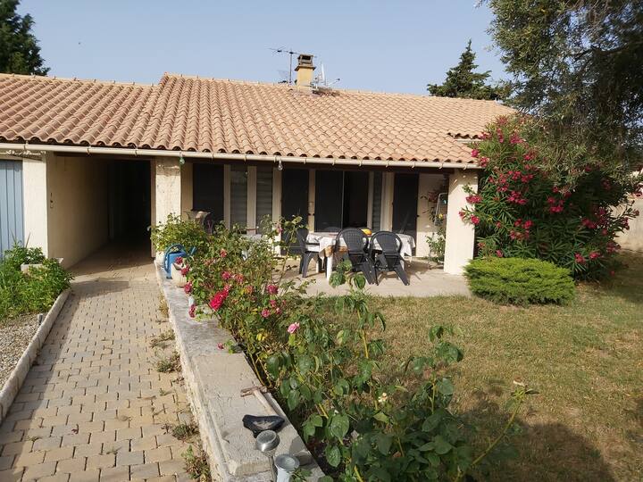 Agréable Chambre D Hôte,  Parking à L Intérieur - Cavaillon