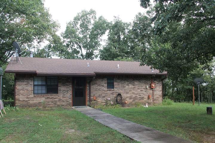 Meadow Mountain Cottage Retreat - Ozark Mountains - Lake Fort Smith State Park, Mountainburg