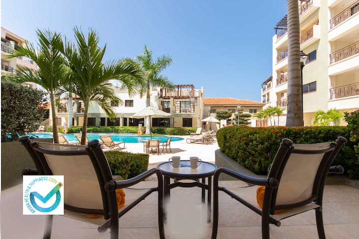 Elegant G/f Apt – Step Out To The Pool - Aruba