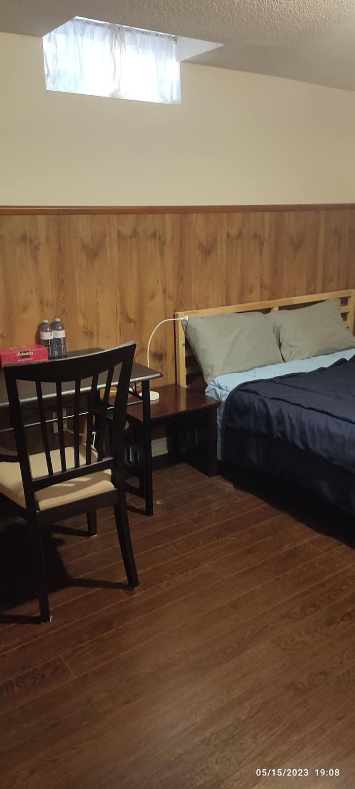 Cozy Room, Queen Bed, 24 Hrs Ttc - Toronto