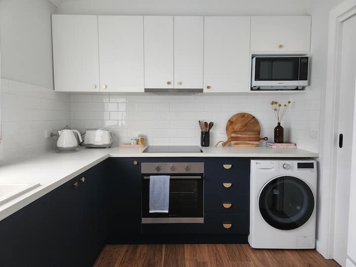 Little Mount St - Billion Star View! Stroll To Cbd - Albury