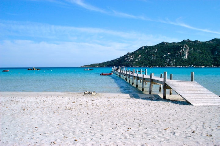 Appartement Vue à 180° Sur La Baie De Santa Giulia