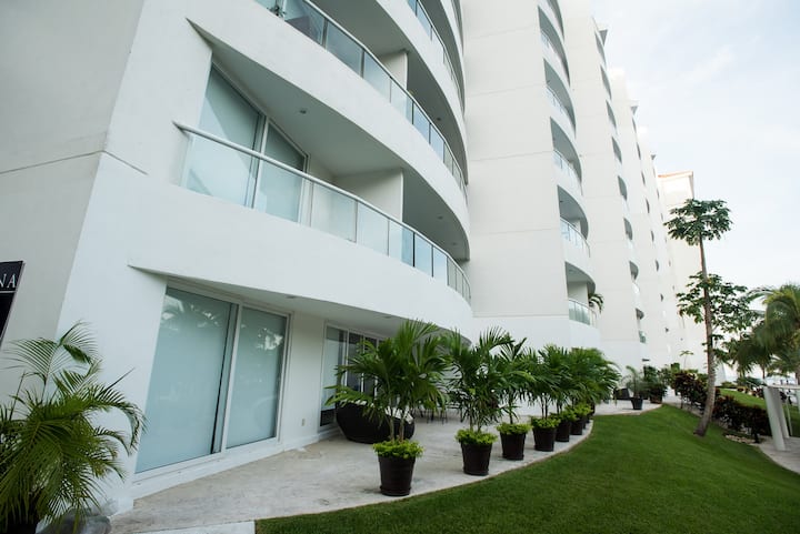 Departamento Nuevo Vallarta
Beachfront Groundfloor - Nuevo Vallarta