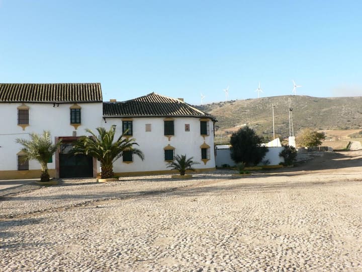 Cortijo La Colá. Entre Ronda Y El Caminito Del Rey - Andalusia