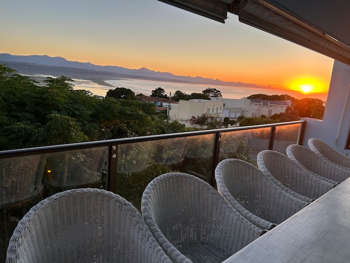 Karina Street Home - Plettenberg Bay