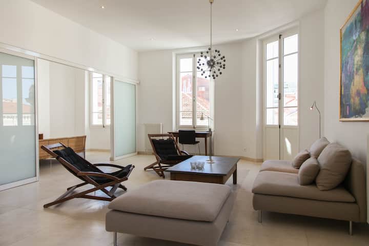 Cannes, Palais, Beach, On Rue D'antibes 130 M2 - Cannes