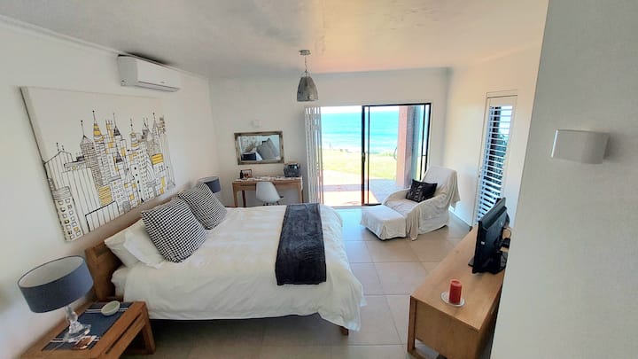 Luxury Beach Shack - Dolphin Coast