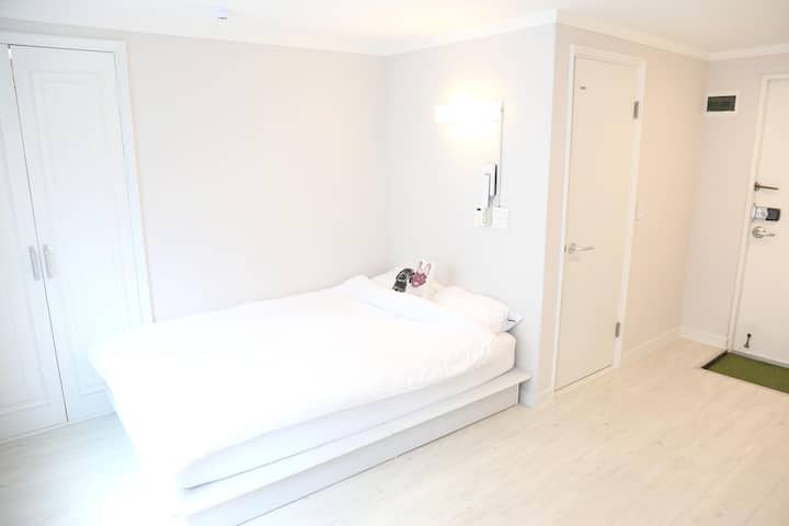 Private Comfy Studio W Dbl Bed (T) - Seoul