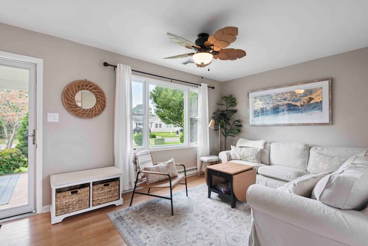 Serene Beach Cottage- 1.5 Blocks To The Beach! ☀️ - Cape May, NJ