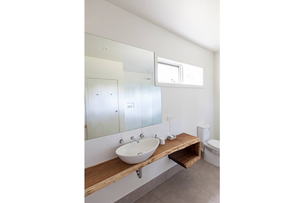 Merricks Stable - Cabins for Rent in Merricks North