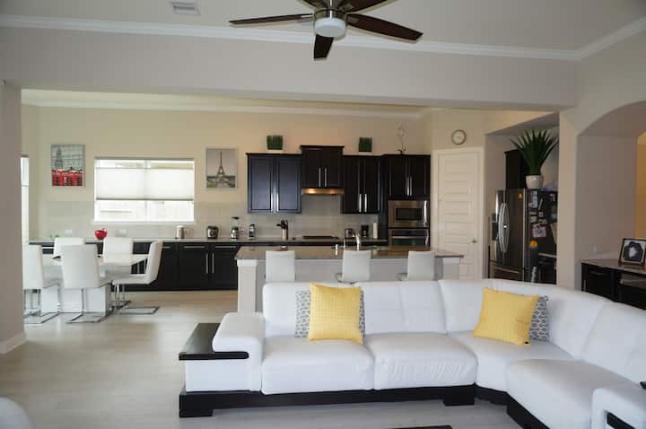 Amazing Home / Katy Mills & A Lots  Of Fun Around! - Katy, TX