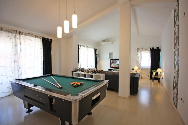 N.8 (4+2) , 60 M From The Beach - Fažana