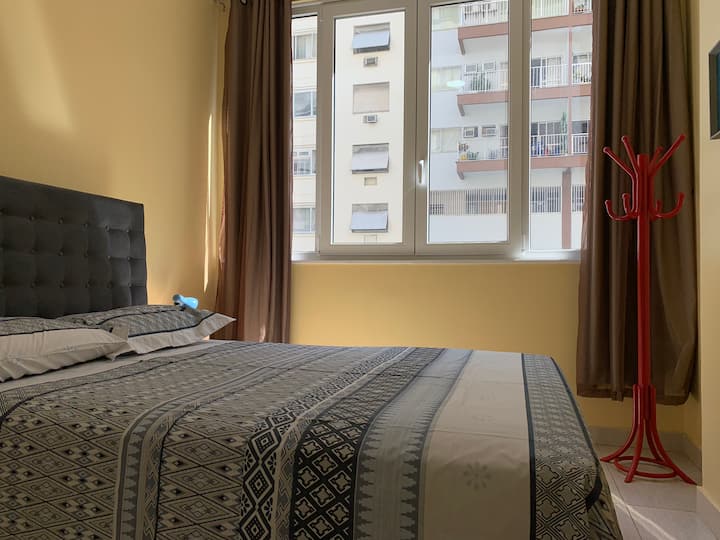 Lindo Apartamento Em Copacabana. - Rio de Janeiro