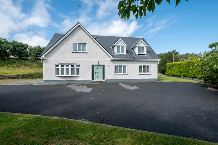 Galway - 1 Bed Guest Flat/annex - Claregalway